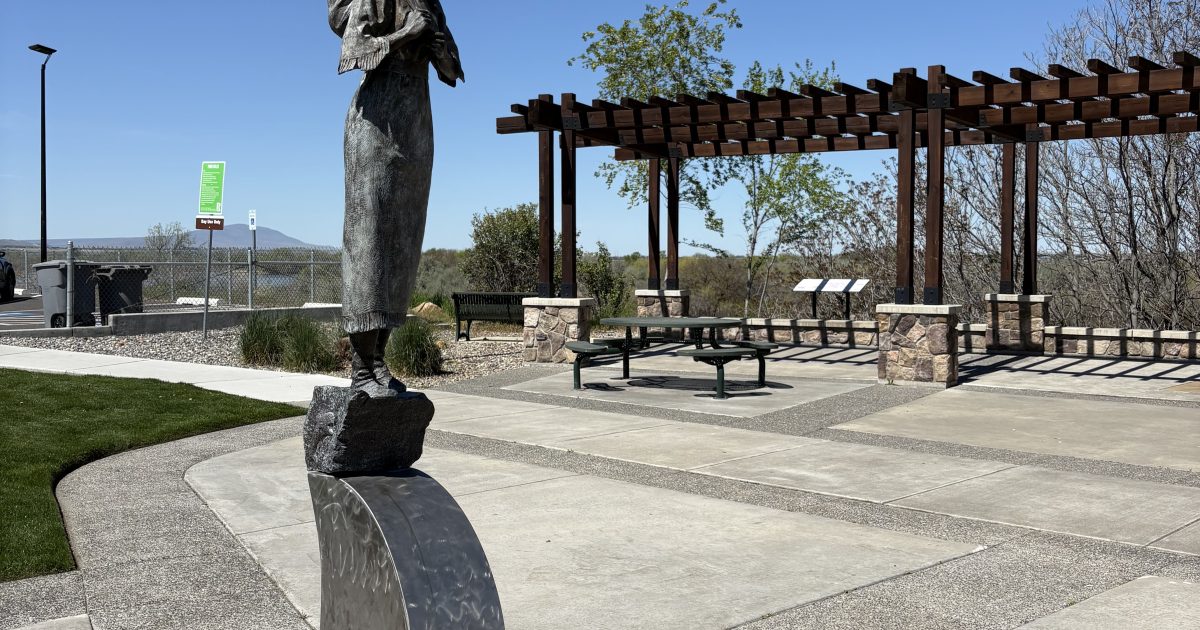 Lewis & Clark Interpretive Overlook | Visit Tri-Cities
