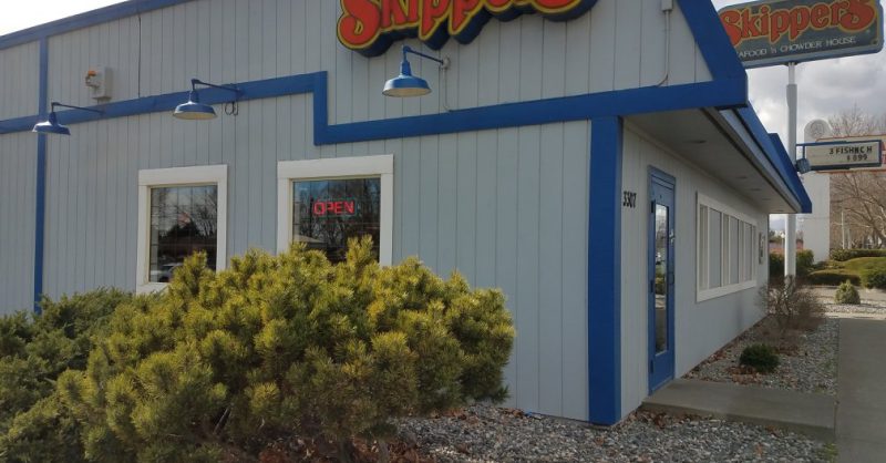 Skippers seafood store